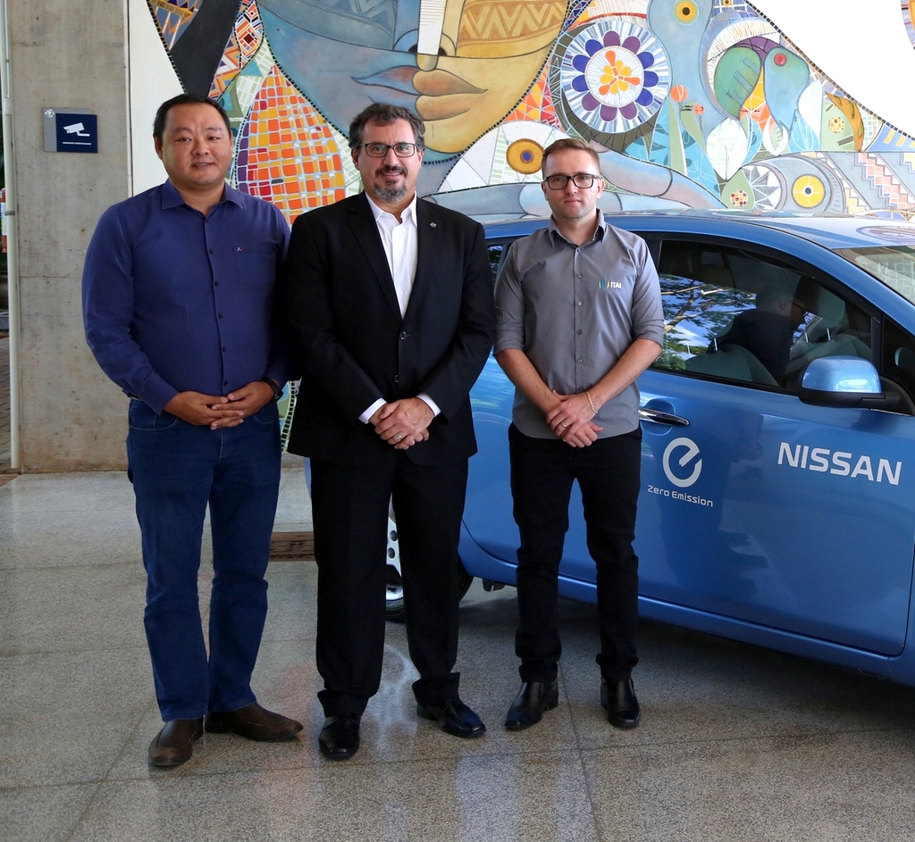 Nissan, ITAI y Parque Tecnológico de Itaipú firman acuerdo para promover soluciones de movilidad ...