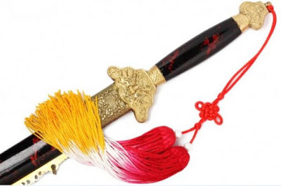 Tiga Jenis Pedang yang Digunakan oleh Raja | Truth Media Indonesia