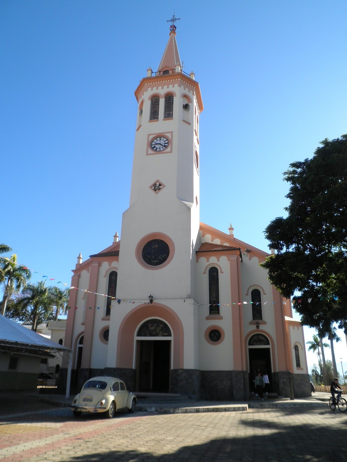 Lika - Guia de Turismo: Jacutinga / Monte Sião - MG