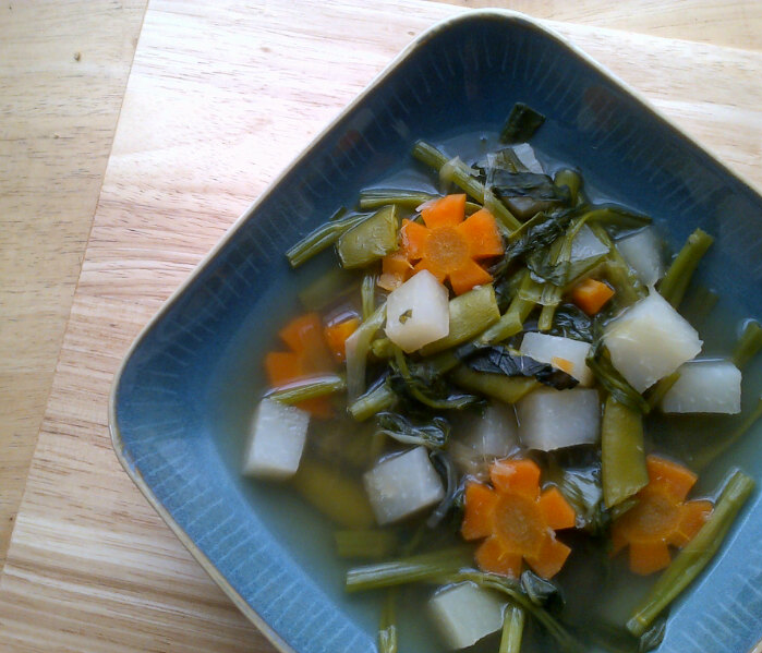 Rocket and Roses Vegan Kitchen: Rocket & Roses Ong Choi Soup (vegan and ...