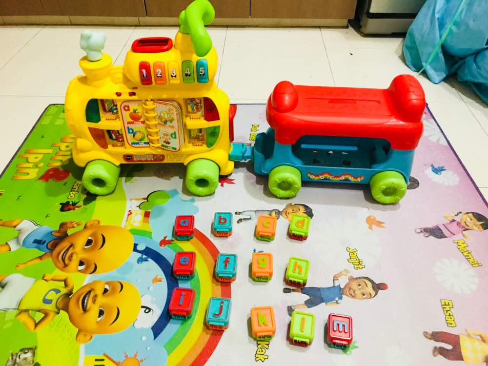 MYBUNDLETOYS2: VTECH Sit to Stand Alphabet Train