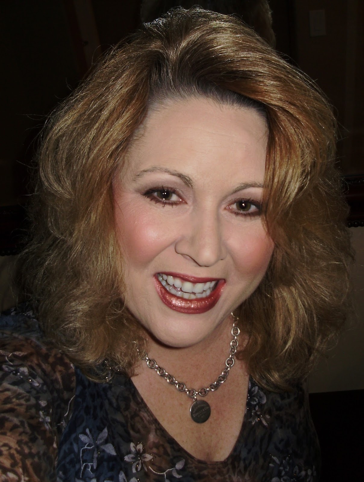 The Reading Frenzy: **GIVEAWAY** Burned Hearts - Interview - Calista Fox