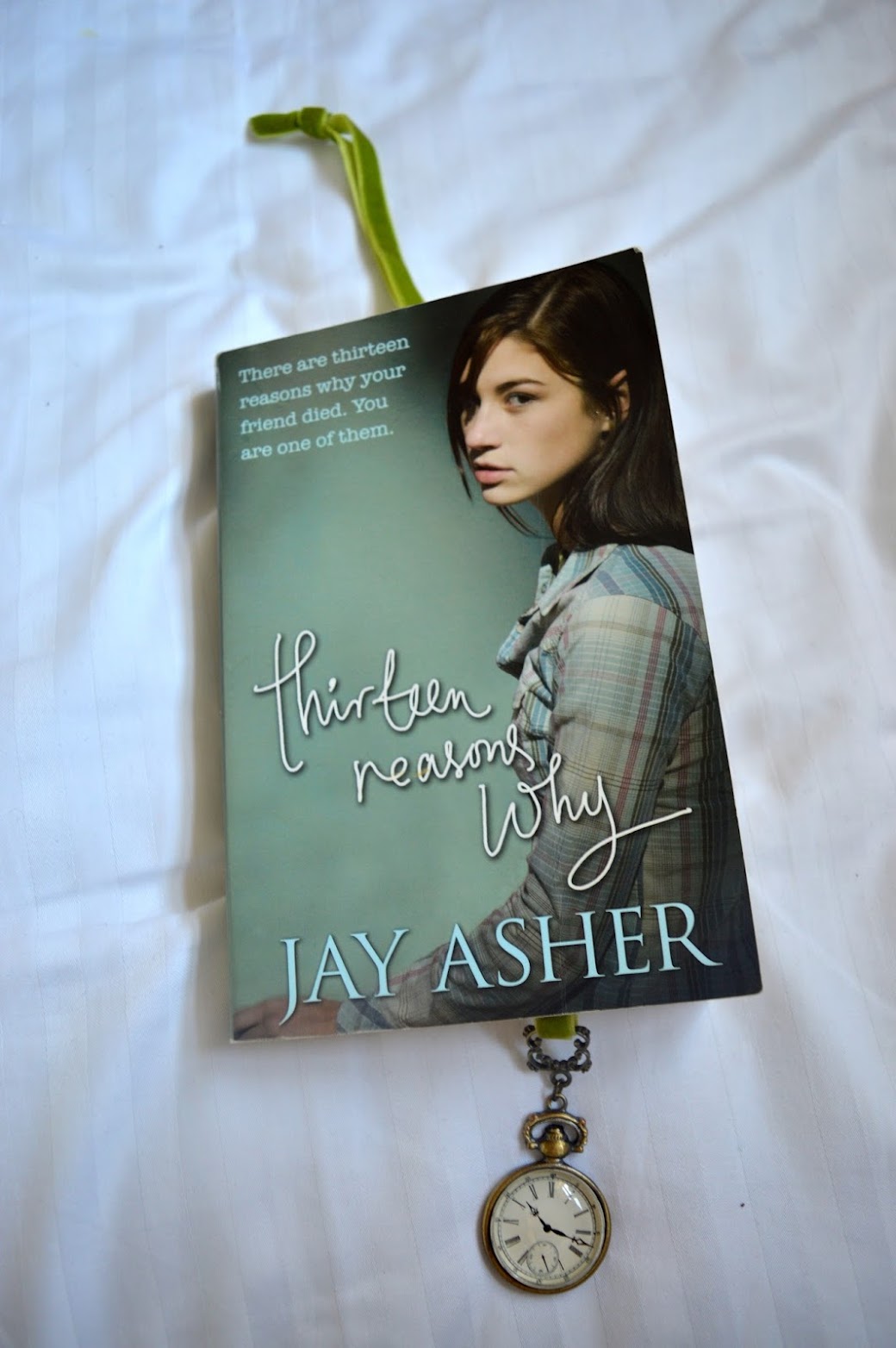 13 Reasons Why by Jay Asher | Book Review / ChloeHarriets