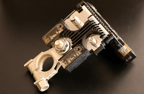 Mengenal Jenis Sikring Mobil [Fuse] - OMBRO