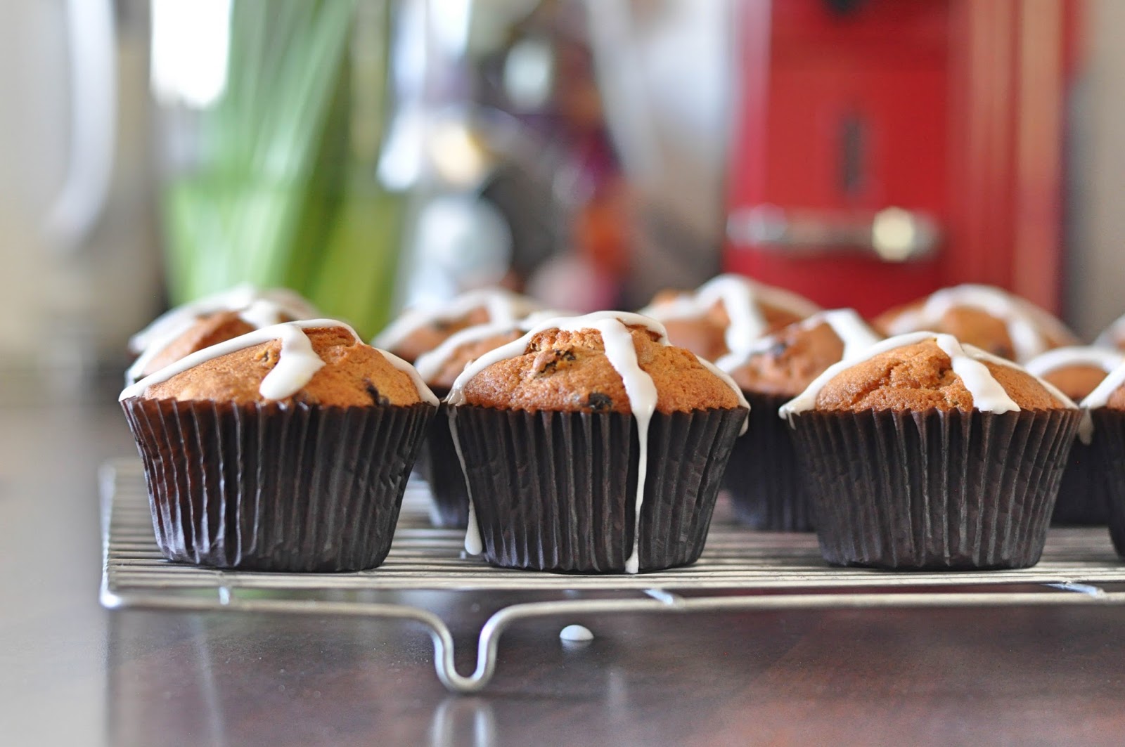 Hot Cross Bun Muffins | Sophie Loves Food