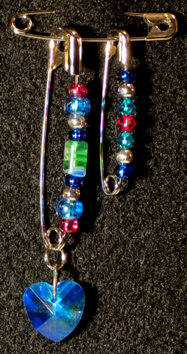 Solidarity Safety Pin Jewelry: Solidarity Safety Pins