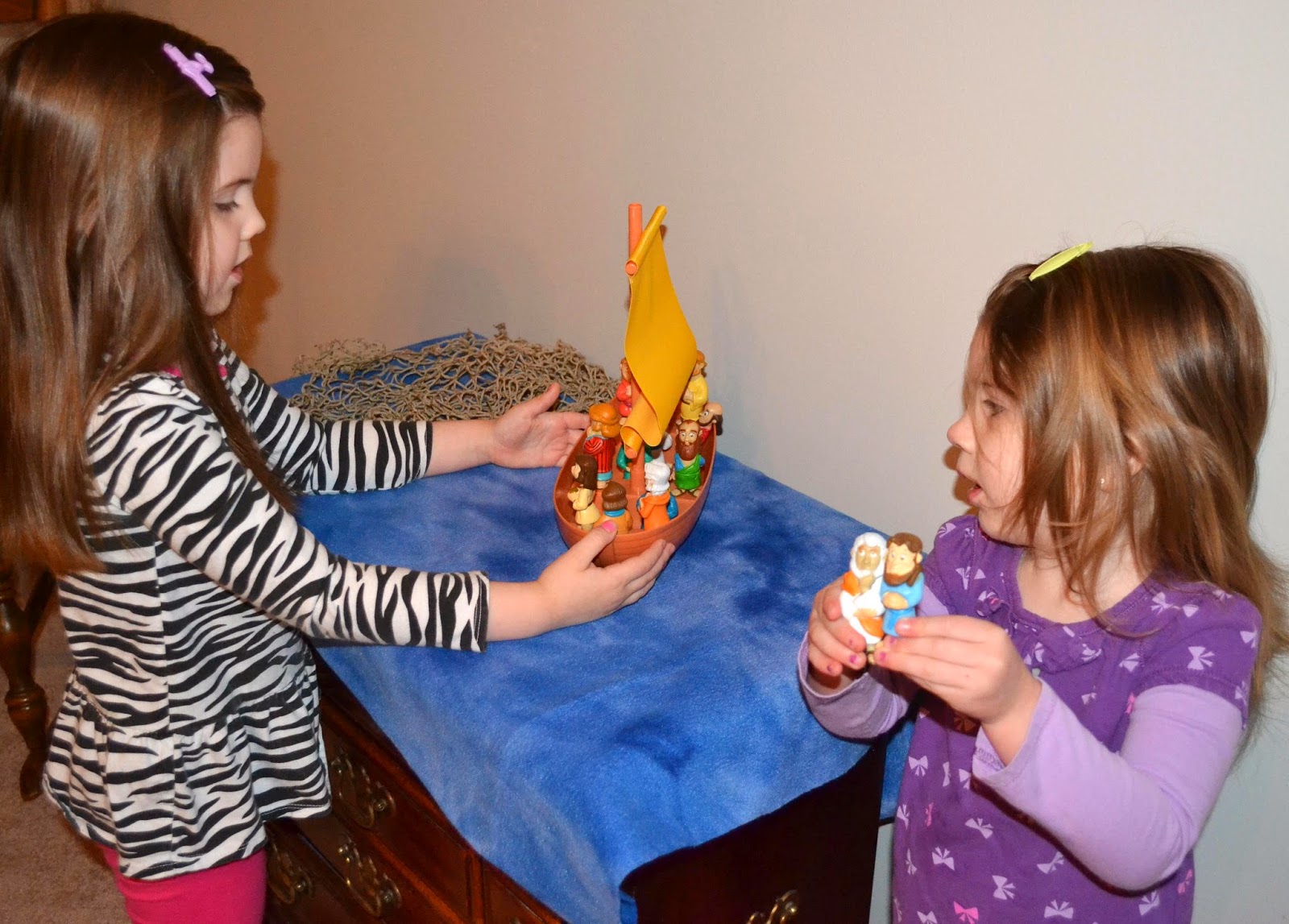 Bible Fun For Kids: Preschool Alphabet: D is for Disciples