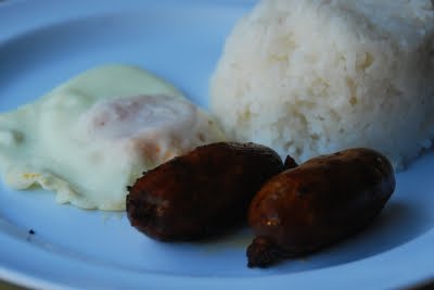 Backpacking Philippines: LongSiLog: Vigan Longganisa for Breakfast