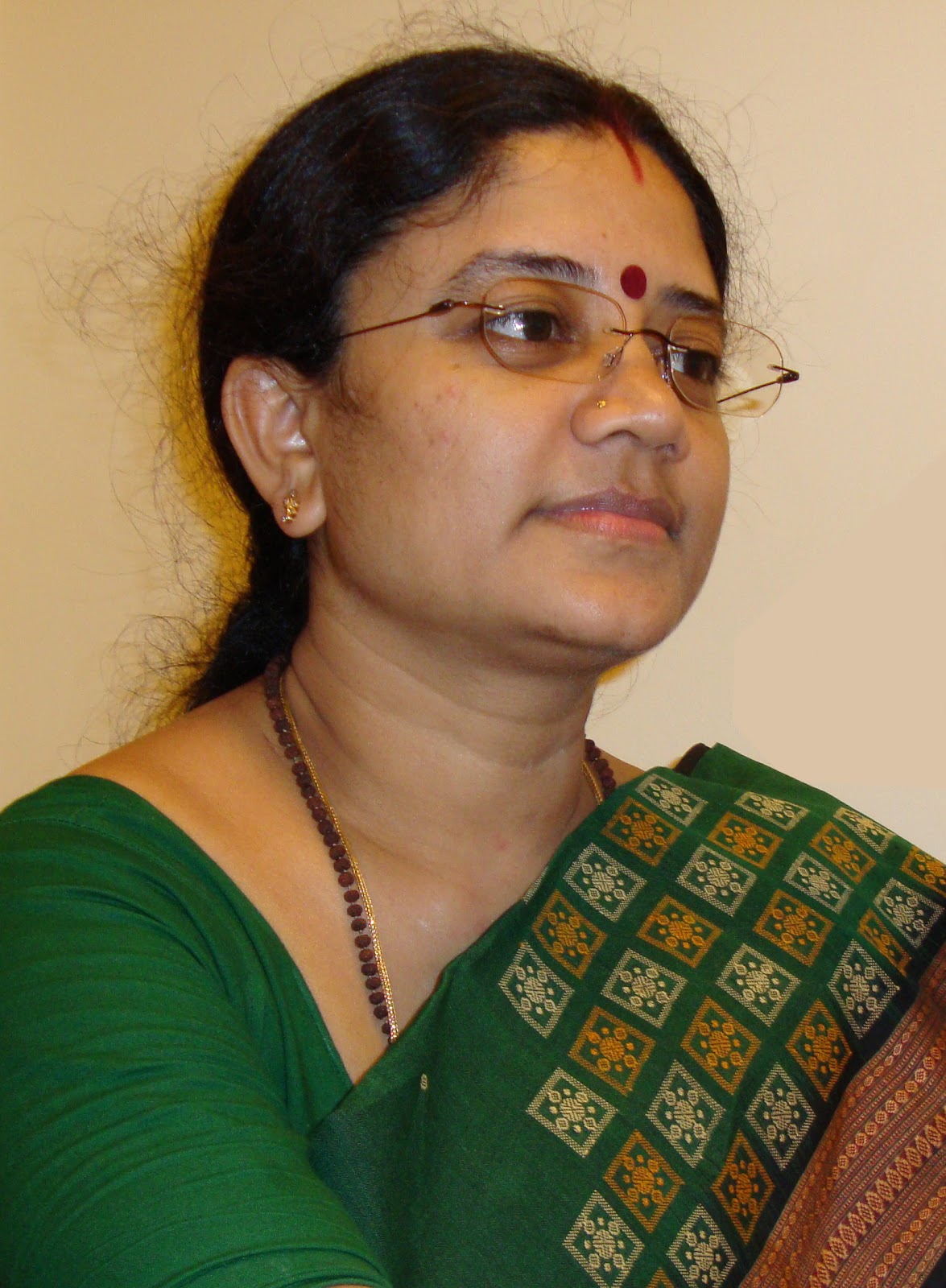 Social Work Student's Forum: Sameeksha 2012: About the Speakers