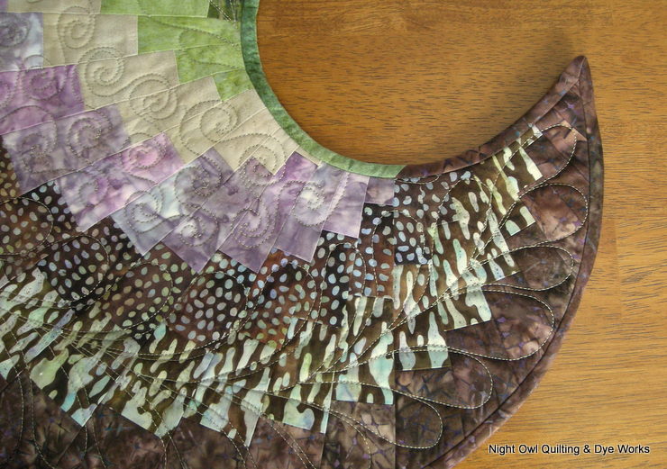Night Owl Quilting & Dye Works: Spicy Spiral Table Runner