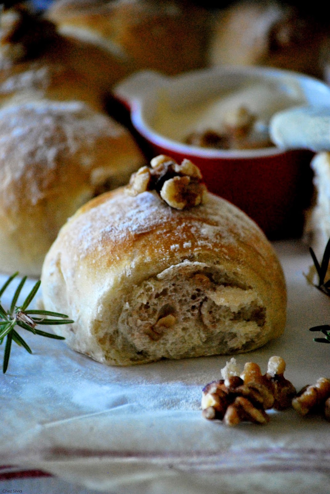 Rosca de pan con nueces — Chez Silvia