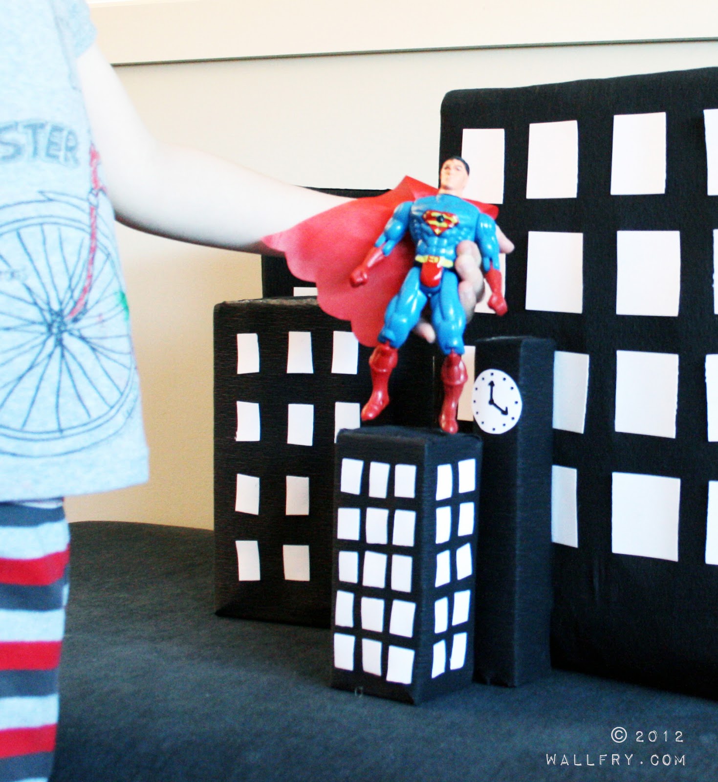 WallFry | Wall Art for Small Fry: Superhero Party - DIY 3D City