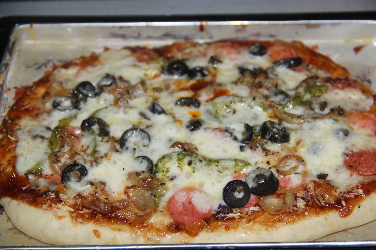 Jess-KITCHEN-Lab: BBQ Super Supreme Pizza Recipe