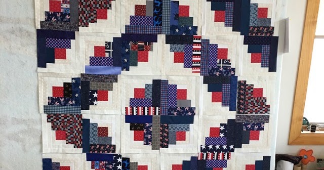 Alycia Quilts - Quiltygirl: Log Cabin Progress
