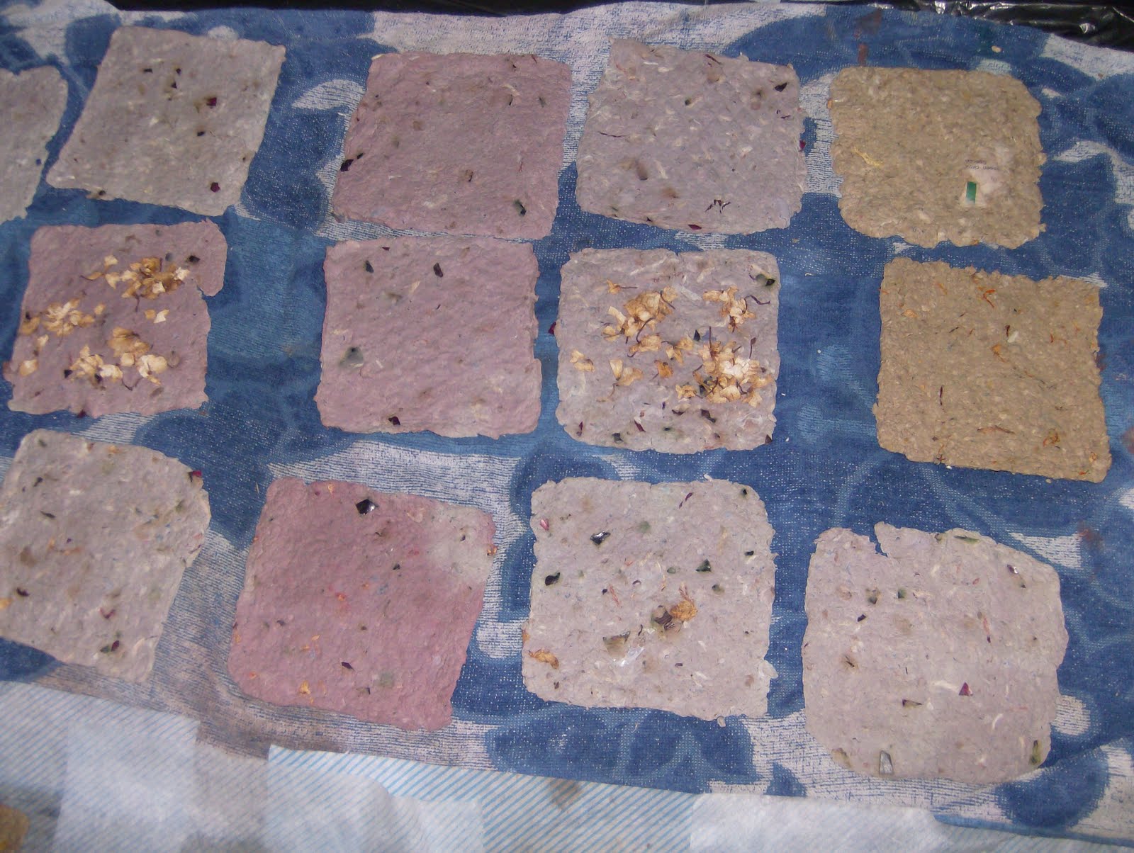 The Colour Garden: More Tips on Dyeing Paper Pulp