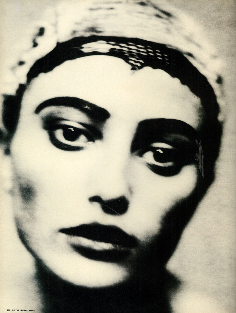Nestled in Nostalgia: Photo Spotlight: Paolo Roversi