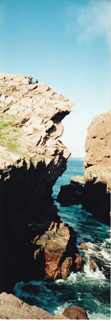 Canada Travel By Krystyna: Sea Arch and Red Cliff Newfoundland