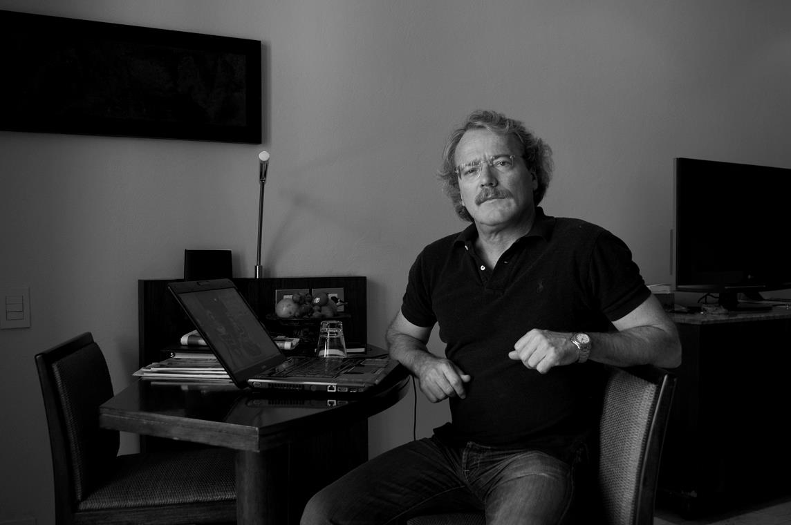 GRUPO LI PO: Los Náufragos Venezolanos