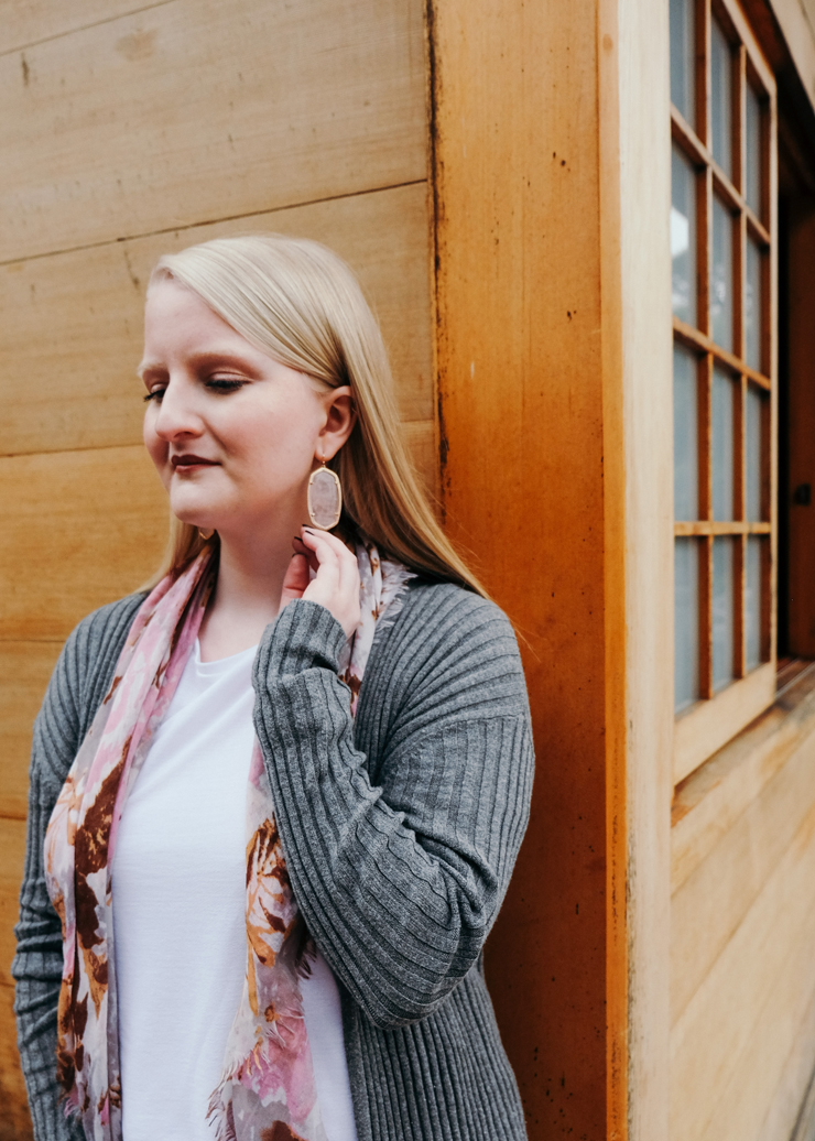 The Blush Blonde: Season Transition at Chi Lin