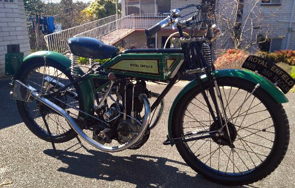 RoyalEnfields.com: Rare multi-valve Royal Enfields made their mark