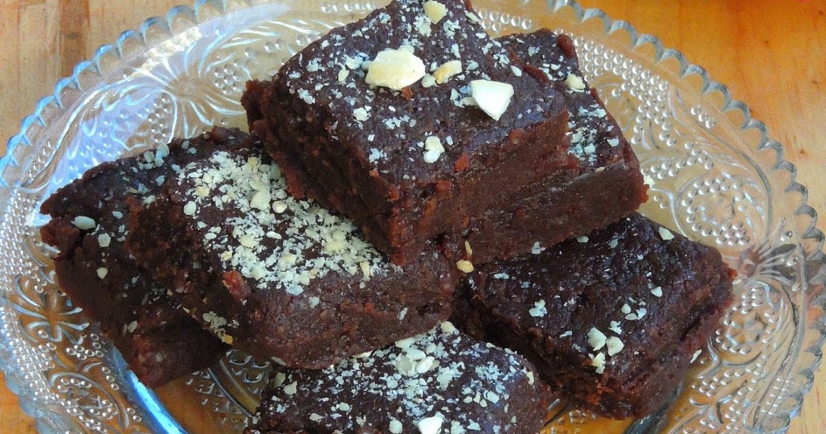 Priya's Versatile Recipes: Paneer Chocolate Burfi/Chocolate Kalakand