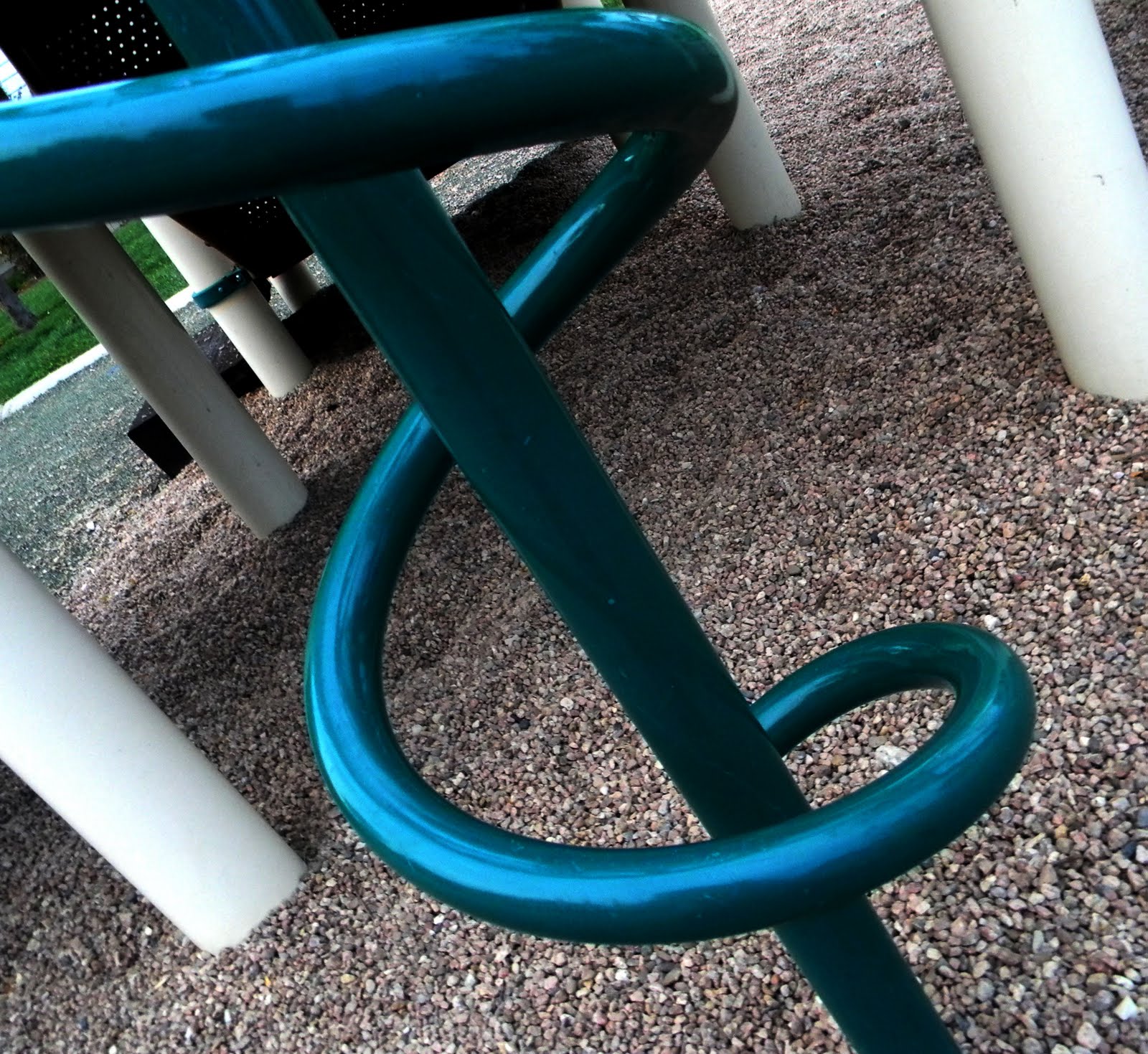 Entering My World: Line Photography: S-Curve Lines