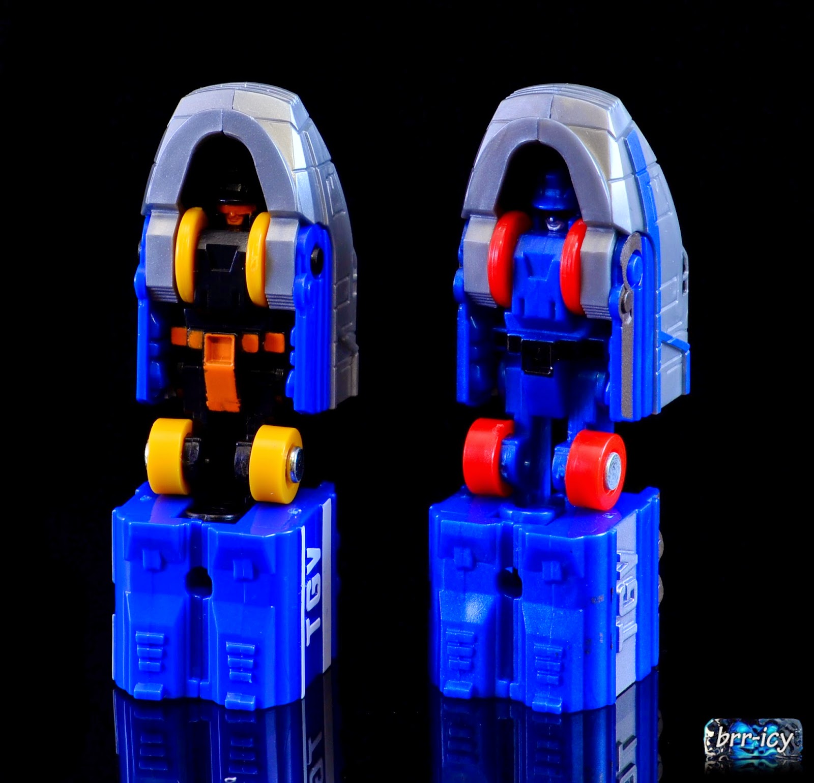 Brr-icy's Transformers Reviews: Operation Combination Sixtrain Comparison