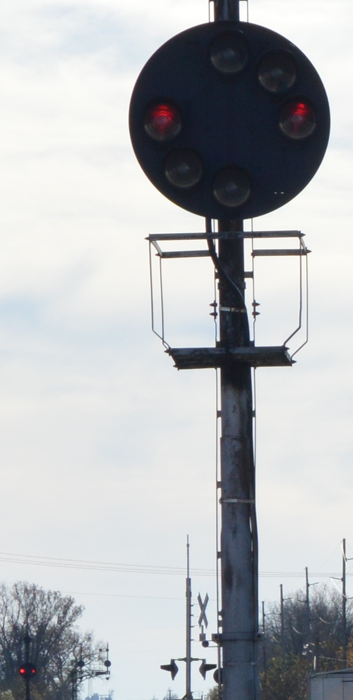 Industrial History: B&O's Colored Positional Lights for Signalling