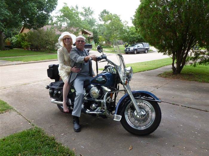Motorcycle Dating Service for Single Biker Dating : Creative Biker Date ...