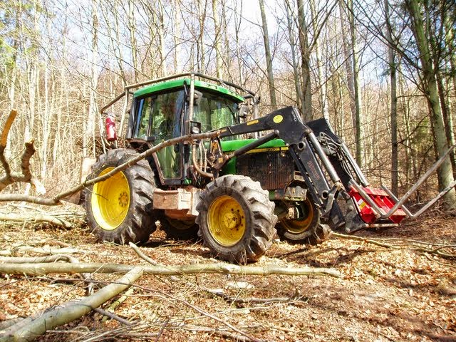 Tractor Forestier John Deere 2850 troliu dublu padure
