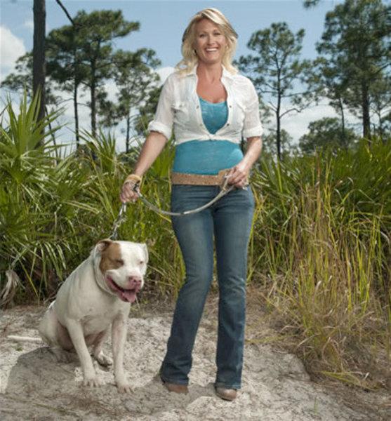 SNEAK PEEK : "Lady Hoggers": Beauty vs. Beast