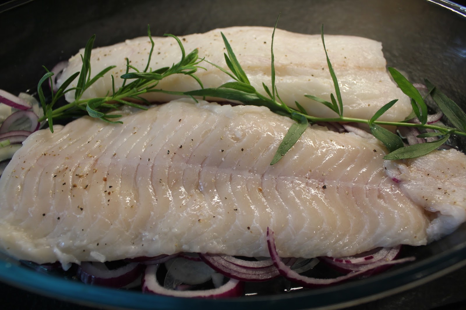 Incursiuni prin gastronomie: Lup de mare pe pat de legume și ...