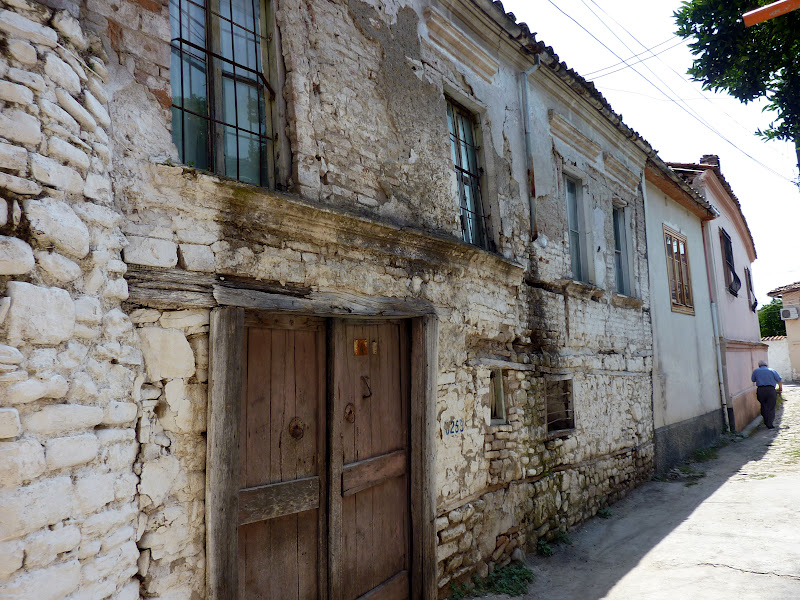 Albanian Travels - 2012: Day 10 - Pogradeci to Elbasani