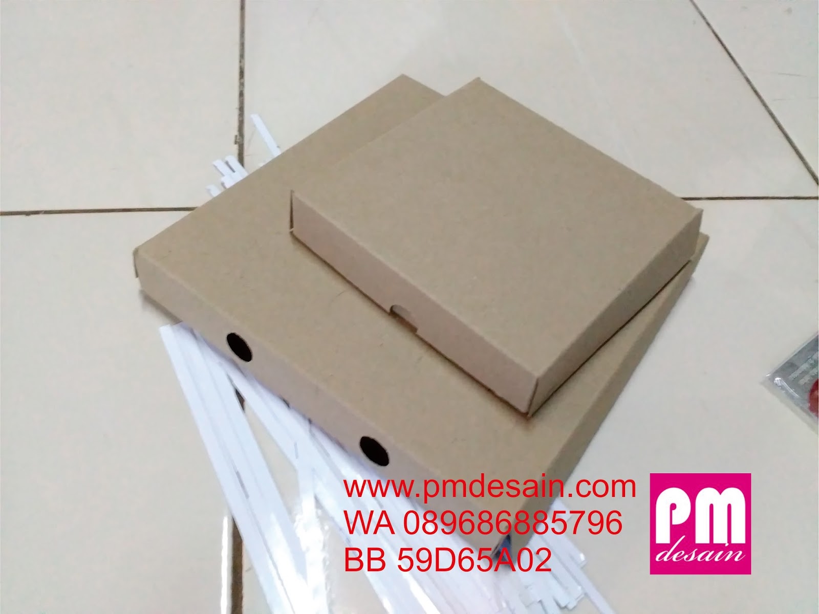 BOX PIZZA ABU-ABU POLOS