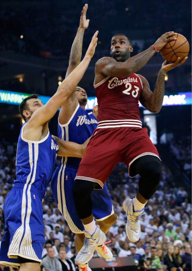 The best of Lebron on Christmas....get your cookies - CNSMNT