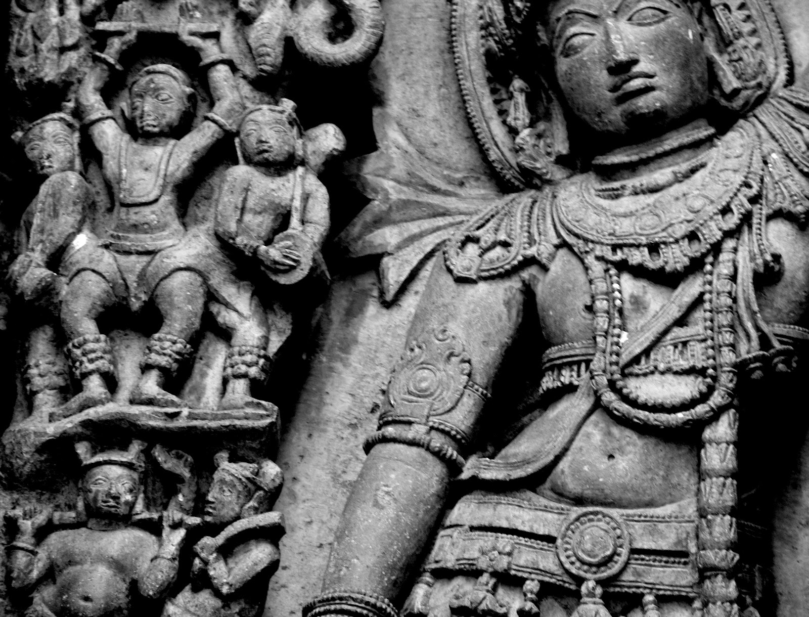 Swami's Thoughts and Explorations: Beautiful Hoysala for Your Eyes