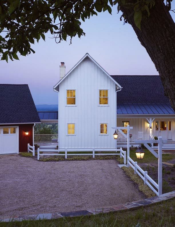 INSPIRED DESIGN: Inspired Design: White Farmhouses