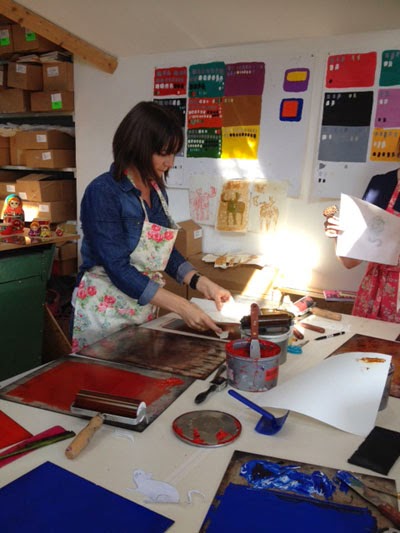 Paper Dove Cards: Visiting Illustrator - Sara Ogilvie part1