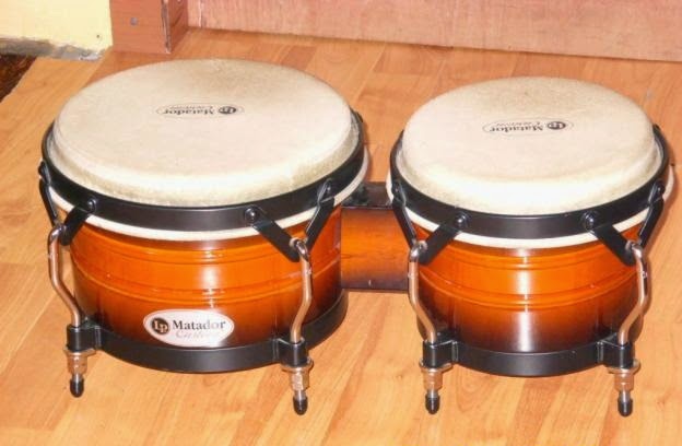 25.com: Pengertian alat Musik Membranophone beserta contohnya