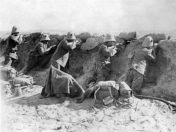 Italian Soldiers in 1911 - An Historical Image from History of Italian Wars