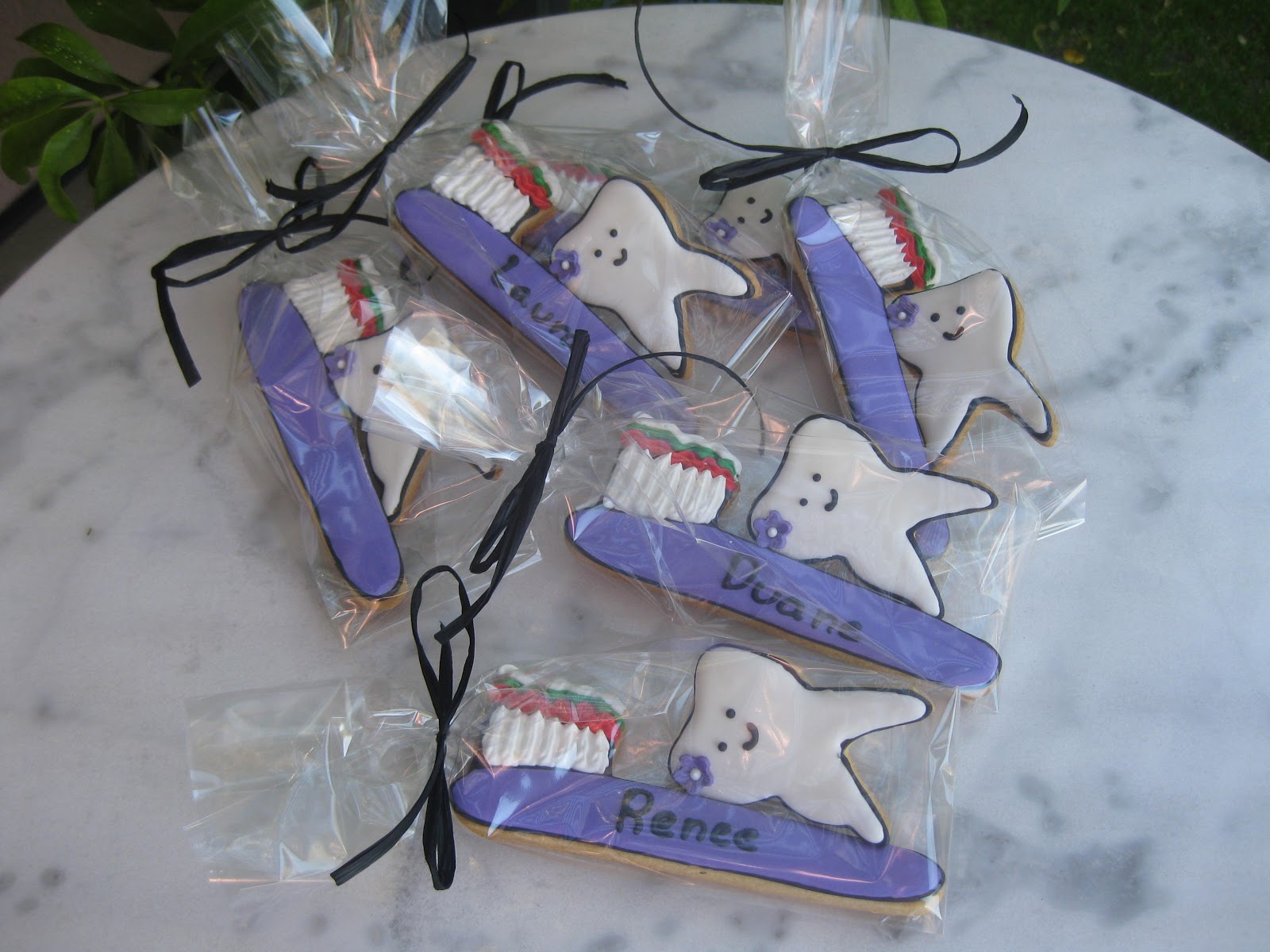 Sugar Chef: COOKIES FOR MY DENTIST