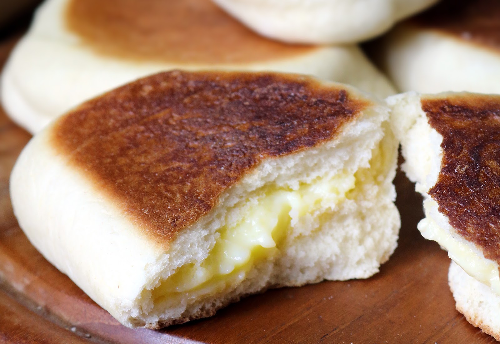 Kitchen Elf: Custard buns