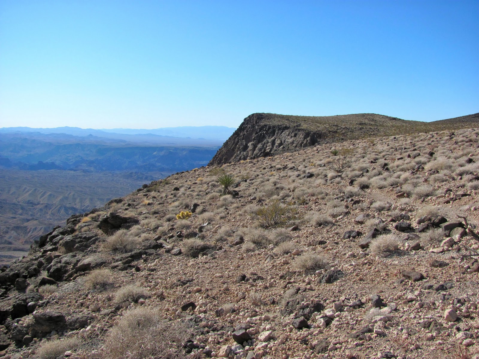 America by RV: Hiking Bowl of Fire and Fortification Hill