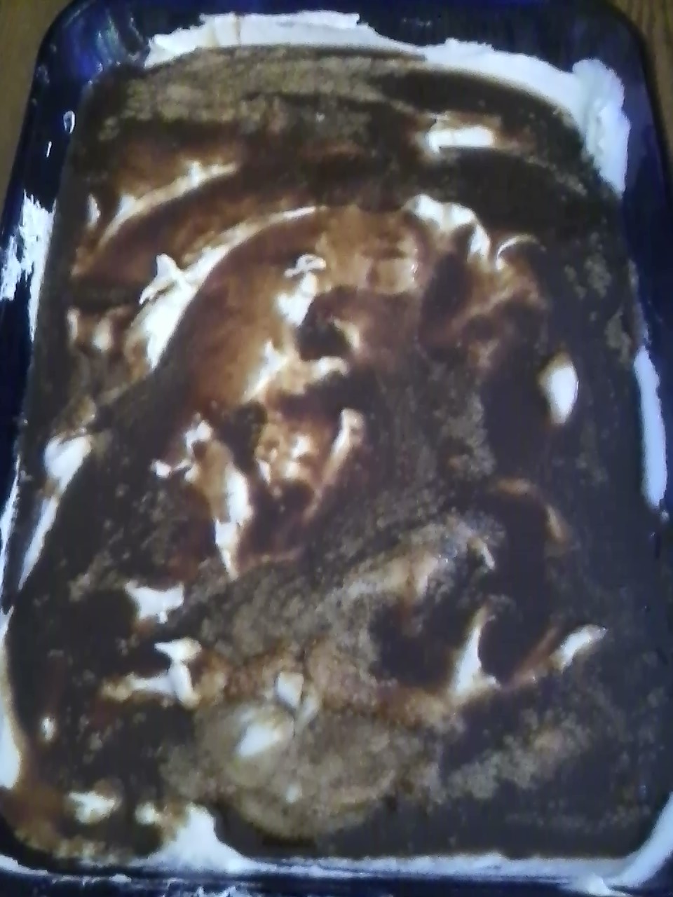 Mom's Kickin Kitchen: Milk Dud Cake