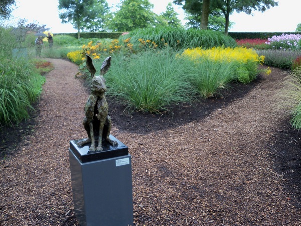 De tante van Tjorven: De beeldentuin in Gees