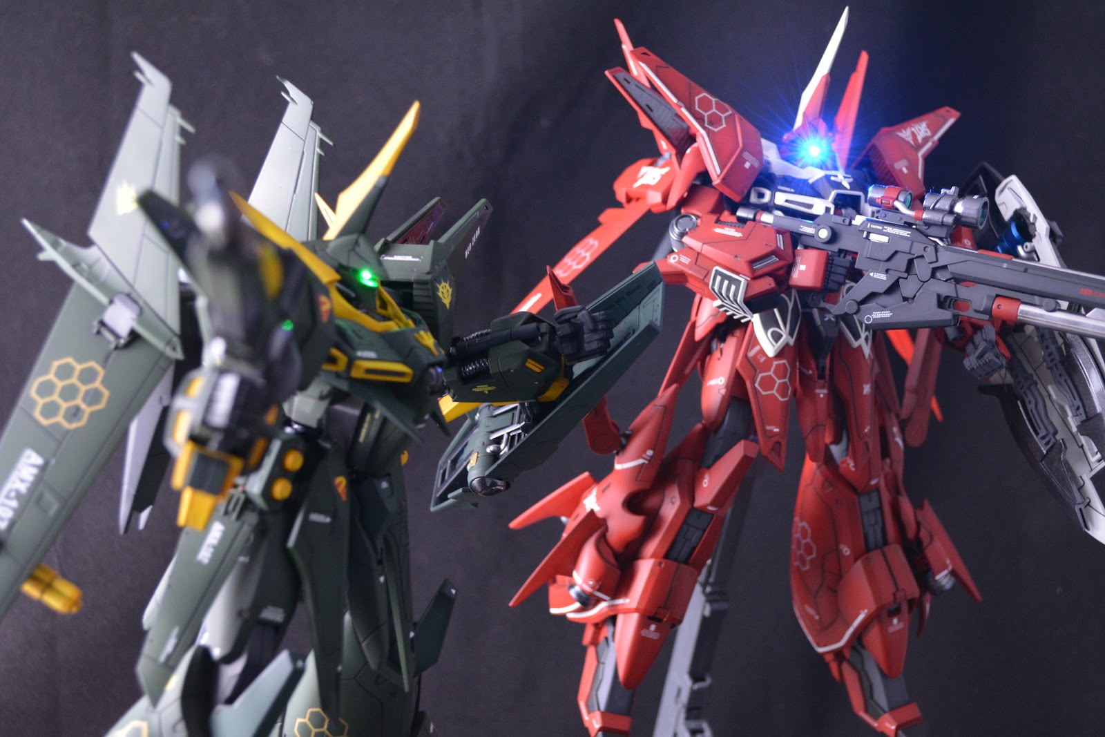 Sneeps Robot Garage: RE 1/100 AMX 107R Rebawoo custom