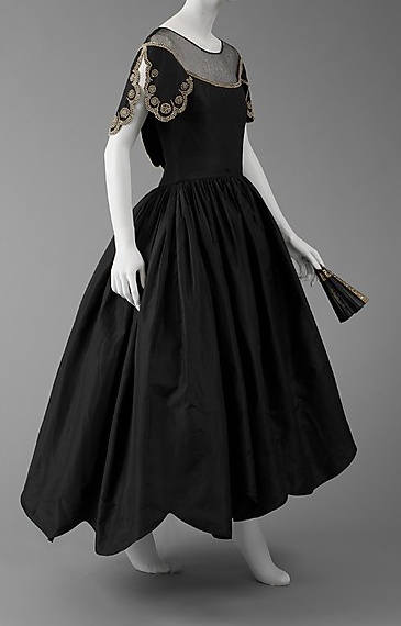 Miss Morris: Inspiration: Black Historical Gowns