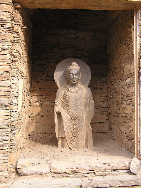 Pakistan Tourism Guide: Takht-I-Bahi