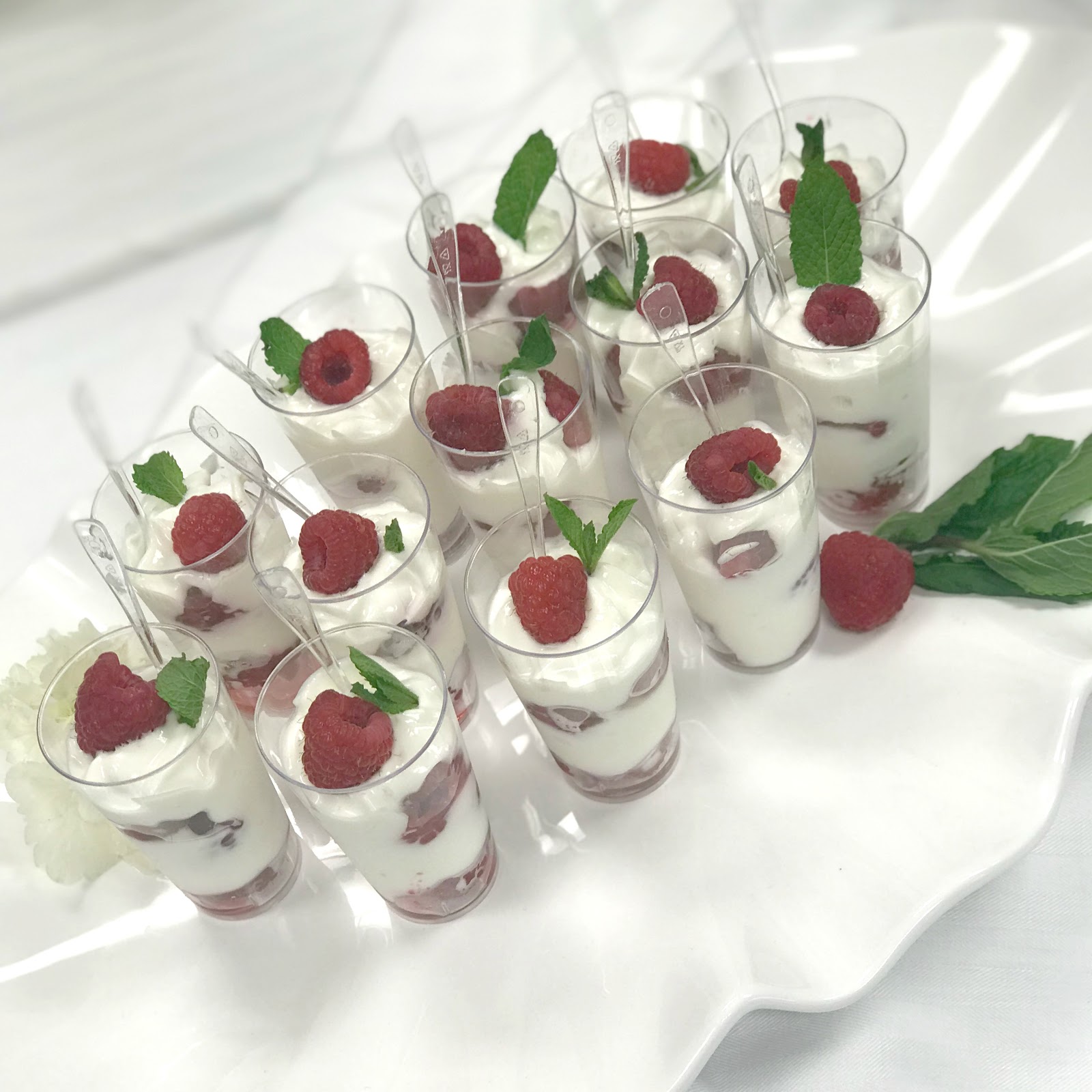 A Little Loveliness: Party-Perfect Yogurt & Berry Parfaits