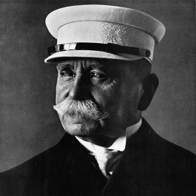 ZEPPELIN-WELTFAHRTEN" (1933): FERDINAND GRAF VON ZEPPELIN